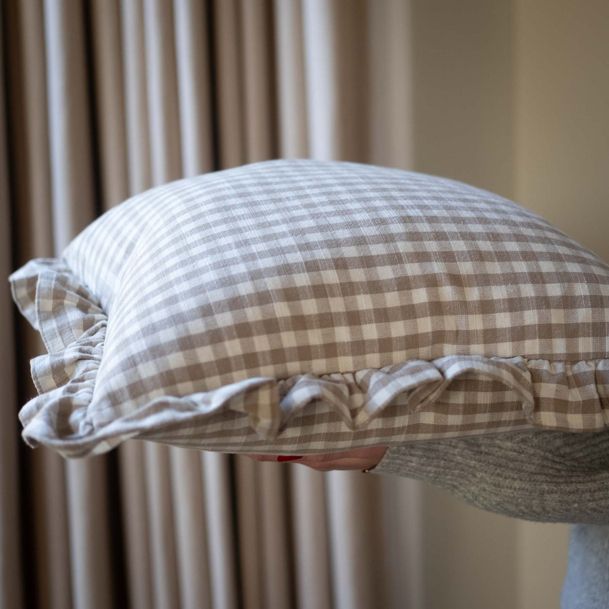 Square Gingham Ruffle Cushion Cover – Snape Maltings